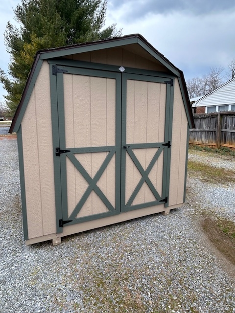 Small Outdoor 8 x 10 Banr Stock #26184-L Price $2627.00