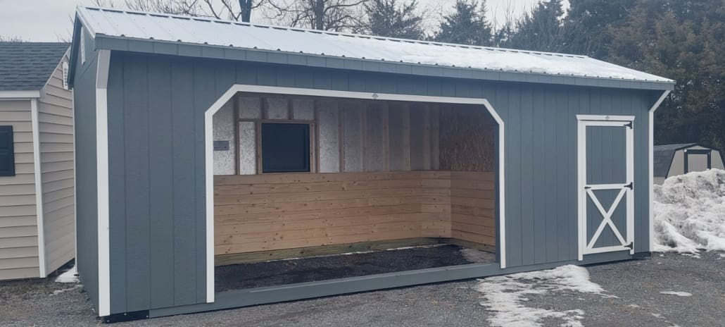 Durable Run-In Sheds & Stalls | Valley Structures